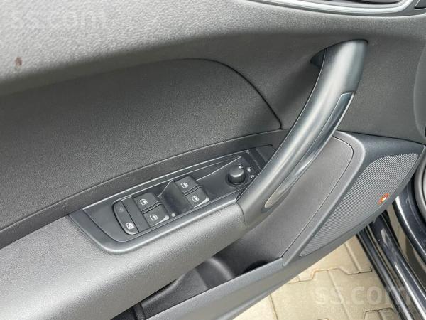 Black Audi A1 2013 in Riga, with an engine capacity of 1.60 L and mileage of 213 thousand km for 6650 €, photo 7 on AUTOMOTO.COM.LV