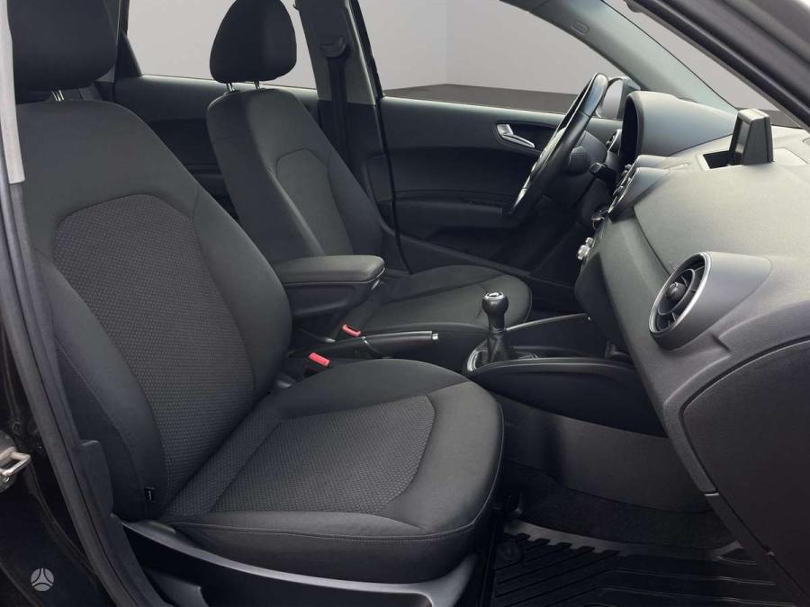 Melns Audi A1 2013 Viļņa, ar dzinēja tilpumu 1.60 L un nobraukumu 202 tūkst. km par 4999 €, foto 8 vietnē AUTOMOTO.COM.LV