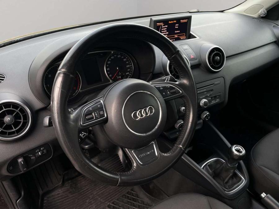 Melns Audi A1 2013 Viļņa, ar dzinēja tilpumu 1.60 L un nobraukumu 202 tūkst. km par 4999 €, foto 14 vietnē AUTOMOTO.COM.LV