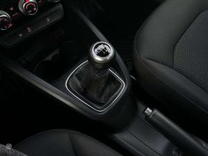 Melns Audi A1 2013 Viļņa, ar dzinēja tilpumu 1.60 L un nobraukumu 202 tūkst. km par 4999 €, foto 16 vietnē AUTOMOTO.COM.LV