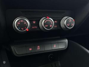 Melns Audi A1 2013 Viļņa, ar dzinēja tilpumu 1.60 L un nobraukumu 202 tūkst. km par 4999 €, foto 17 vietnē AUTOMOTO.COM.LV