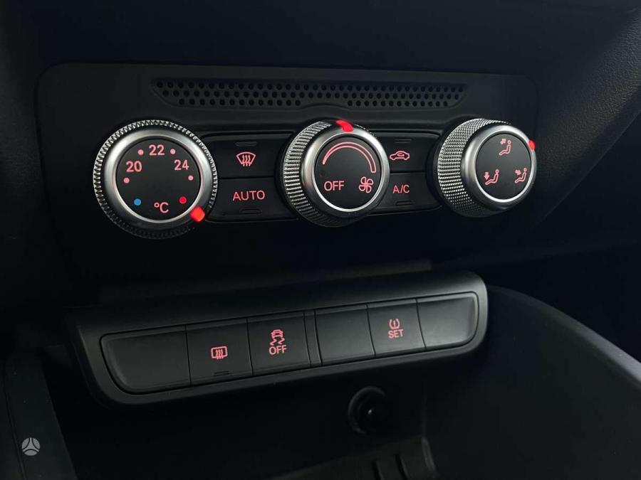 Melns Audi A1 2013 Viļņa, ar dzinēja tilpumu 1.60 L un nobraukumu 202 tūkst. km par 4999 €, foto 17 vietnē AUTOMOTO.COM.LV