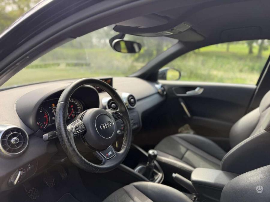 Melns Audi A1 2013 Elektrėnai, ar dzinēja tilpumu 1.60 L un nobraukumu 240 tūkst. km par 5990 €, foto 12 vietnē AUTOMOTO.COM.LV