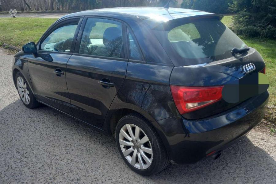Melns Audi A1 2013 Panevēža, ar dzinēja tilpumu 1.60 L un nobraukumu 250 tūkst. km par 4050 €, foto 5 vietnē AUTOMOTO.COM.LV