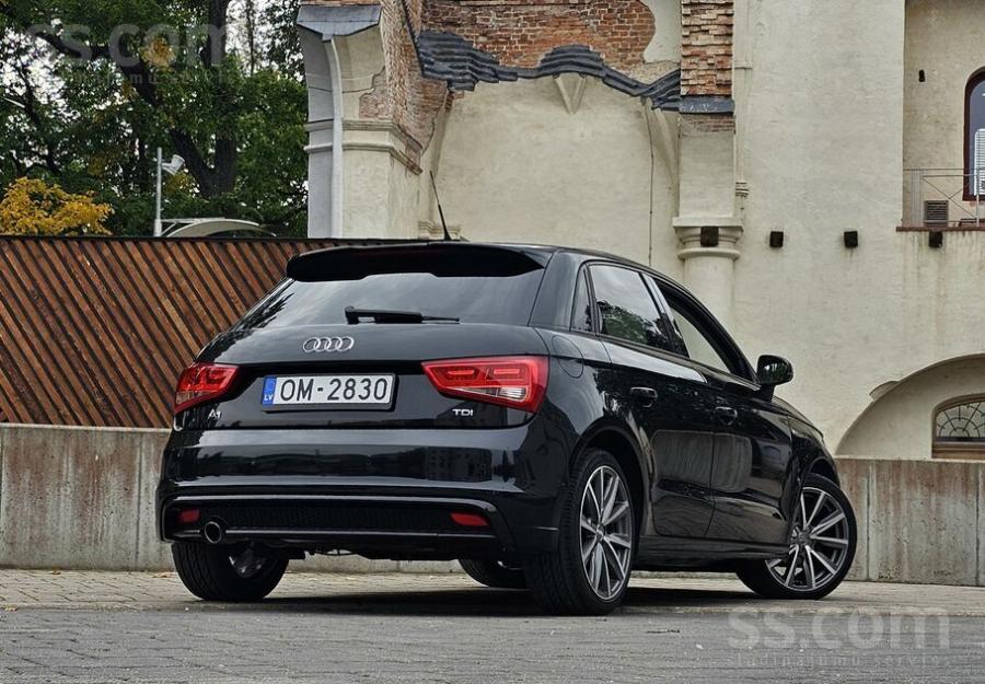 Black Audi A1 2013 in Jelgava, with an engine capacity of 1.60 L and mileage of 183 thousand km for 6900 €, photo 7 on AUTOMOTO.COM.LV