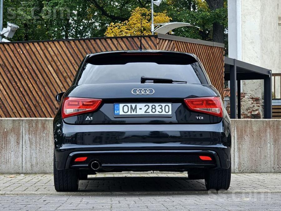 Black Audi A1 2013 in Jelgava, with an engine capacity of 1.60 L and mileage of 183 thousand km for 6900 €, photo 8 on AUTOMOTO.COM.LV