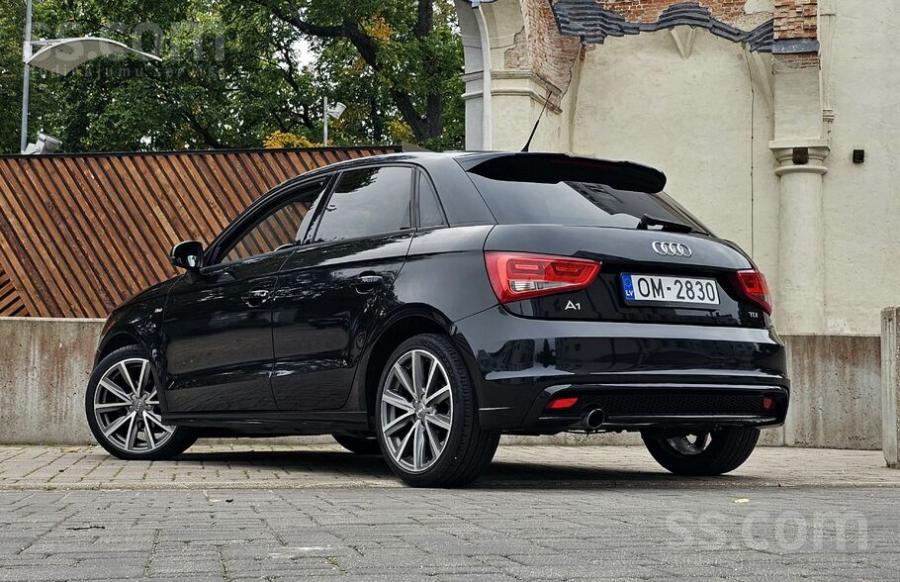 Black Audi A1 2013 in Jelgava, with an engine capacity of 1.60 L and mileage of 183 thousand km for 6900 €, photo 9 on AUTOMOTO.COM.LV