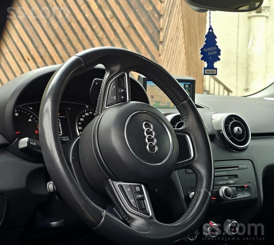 Black Audi A1 2013 in Jelgava, with an engine capacity of 1.60 L and mileage of 183 thousand km for 6900 €, photo 16 on AUTOMOTO.COM.LV