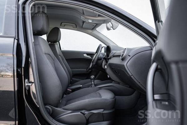 Audi A1 2013 Rīga vietnē Melns Audi A1 2013 Rīga, ar dzinēja tilpumu 1.60 L un nobraukumu 225 tūkst. km par 5990 €, foto 9 vietnē AUTOMOTO.COM.LV