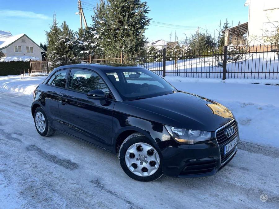 Black Audi A1 2014 in Vilnius, with an engine capacity of 1.60 L and mileage of 210 thousand km for 3450 €, photo 14 on AUTOMOTO.COM.LV