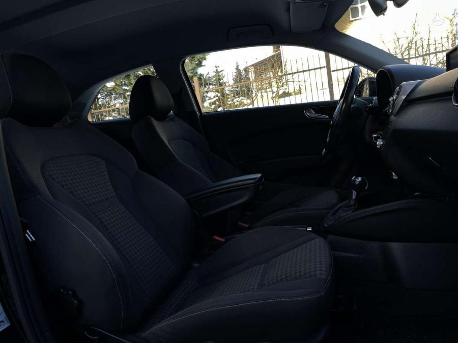 Black Audi A1 2014 in Vilnius, with an engine capacity of 1.60 L and mileage of 210 thousand km for 3450 €, photo 26 on AUTOMOTO.COM.LV