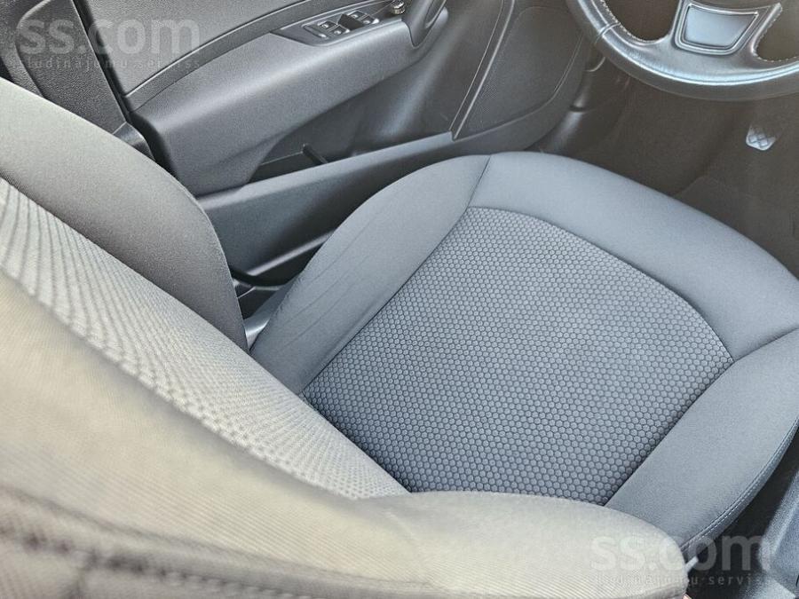 Black Audi A1 2016 in Jekabpils, with an engine capacity of 1.40 L and mileage of 186 thousand km for 6890 €, photo 17 on AUTOMOTO.COM.LV