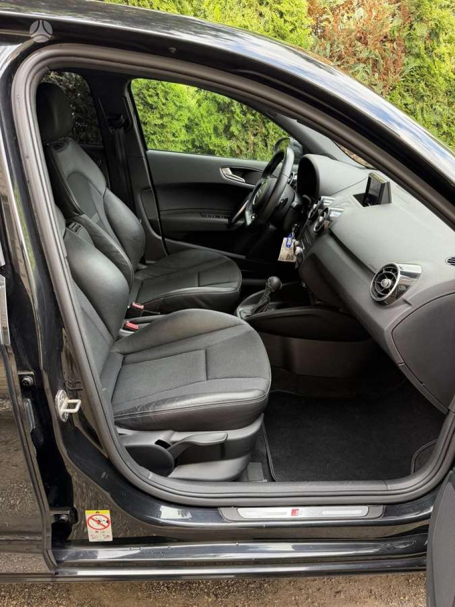 Black Audi A1 2017 in Kaunas, with an engine capacity of 1.40 L and mileage of 105 thousand km for 5400 €, photo 17 on AUTOMOTO.COM.LV