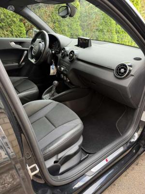 Black Audi A1 2017 in Kaunas, with an engine capacity of 1.42 L and mileage of 105 thousand km for 5400 €, photo 15 on AUTOMOTO.COM.LV