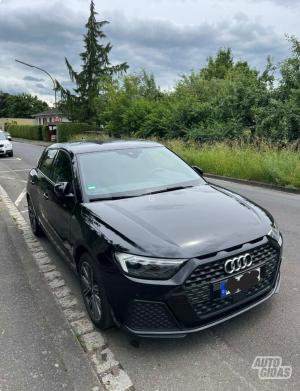 Black Audi A1 2019 in Jonava, with an engine capacity of 1.50 L and mileage of 104 thousand km for 19000 €, photo 3 on AUTOMOTO.COM.LV