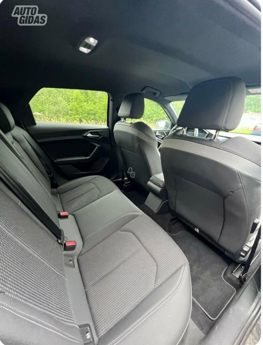 Black Audi A1 2019 in Jonava, with an engine capacity of 1.50 L and mileage of 104 thousand km for 19000 €, photo 12 on AUTOMOTO.COM.LV