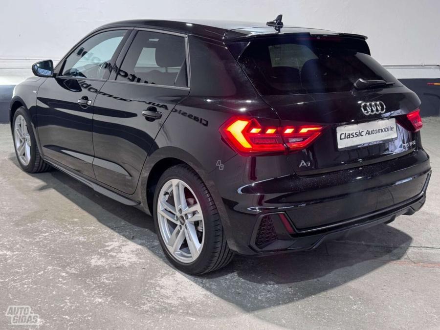 Black Audi A1 2023 in Kaunas, with an engine capacity of 1.50 L and mileage of 99 thousand km for 23327 €, photo 12 on AUTOMOTO.COM.LV