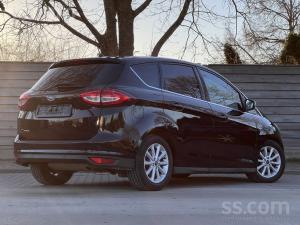 Melns Audi A1 2018 Jelgava, ar dzinēja tilpumu 2.00 L un nobraukumu 225 tūkst. km par 6995 €, foto 6 vietnē AUTOMOTO.COM.LV