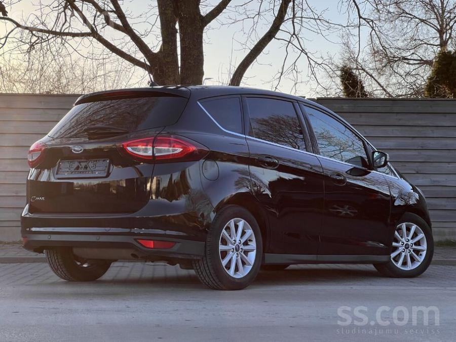 Melns Audi A1 2018 Jelgava, ar dzinēja tilpumu 2.00 L un nobraukumu 225 tūkst. km par 6995 €, foto 6 vietnē AUTOMOTO.COM.LV