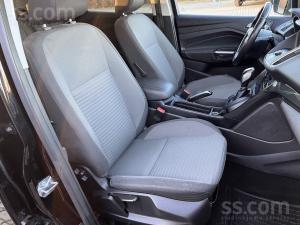 Melns Audi A1 2018 Jelgava, ar dzinēja tilpumu 2.00 L un nobraukumu 225 tūkst. km par 6995 €, foto 12 vietnē AUTOMOTO.COM.LV