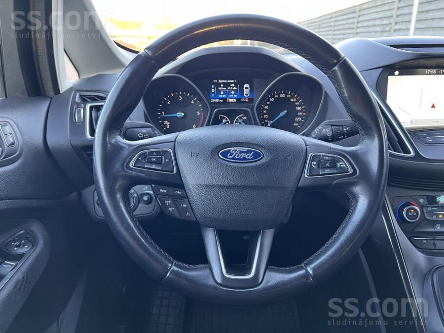 Melns Audi A1 2018 Jelgava, ar dzinēja tilpumu 2.00 L un nobraukumu 225 tūkst. km par 6995 €, foto 17 vietnē AUTOMOTO.COM.LV