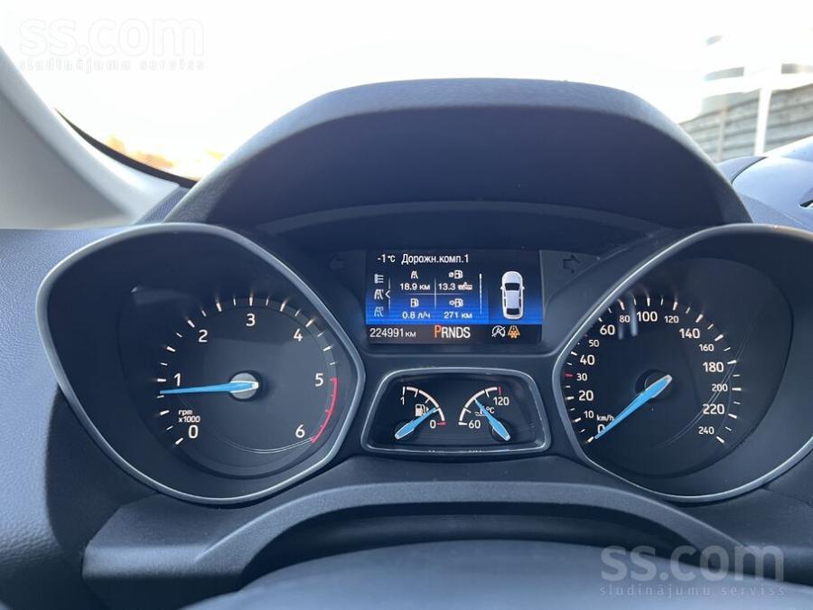 Melns Audi A1 2018 Jelgava, ar dzinēja tilpumu 2.00 L un nobraukumu 225 tūkst. km par 6995 €, foto 20 vietnē AUTOMOTO.COM.LV