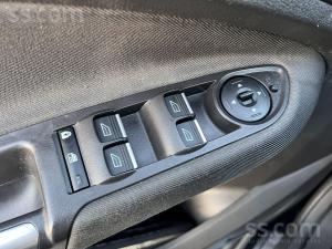 Melns Audi A1 2018 Jelgava, ar dzinēja tilpumu 2.00 L un nobraukumu 225 tūkst. km par 6995 €, foto 29 vietnē AUTOMOTO.COM.LV