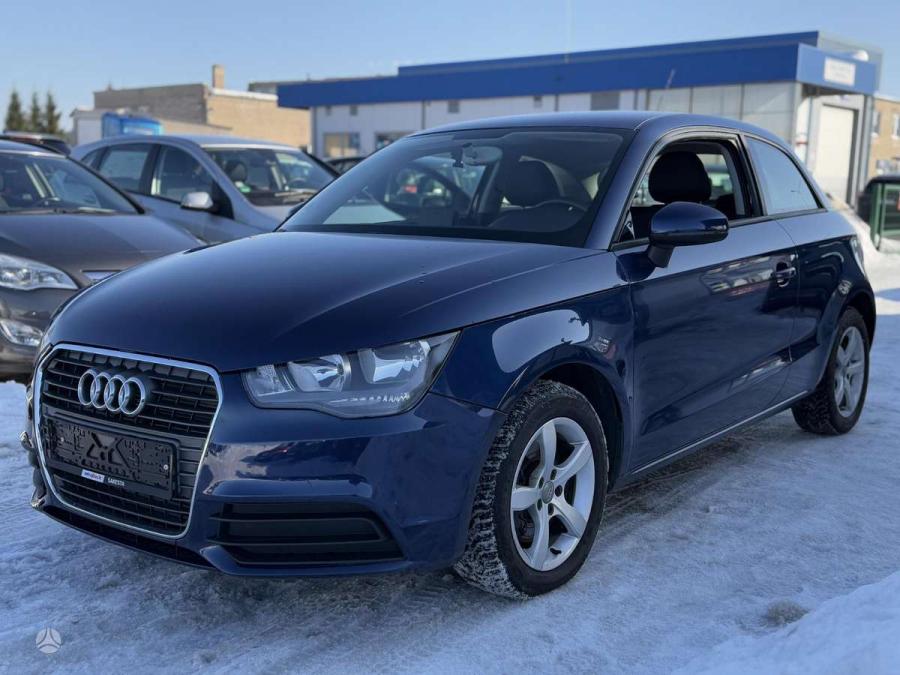 Zils Audi A1 2011 Kretinga, ar dzinēja tilpumu 1.60 L un nobraukumu 233 tūkst. km par 4600 €, foto 1 vietnē AUTOMOTO.COM.LV