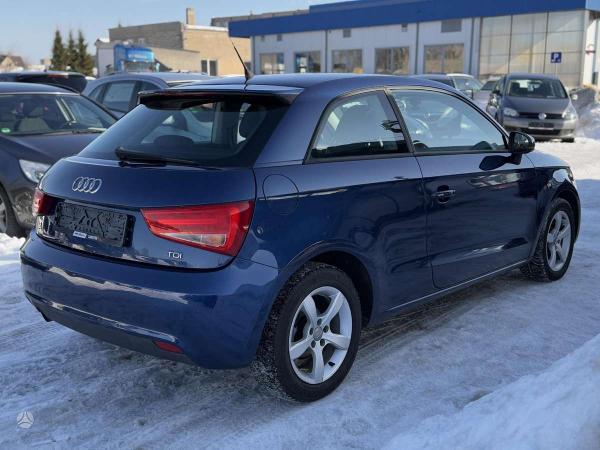 Blue Audi A1 2011 in Kretinga, with an engine capacity of 1.60 L and mileage of 233 thousand km for 4600 €, photo 9 on AUTOMOTO.COM.LV