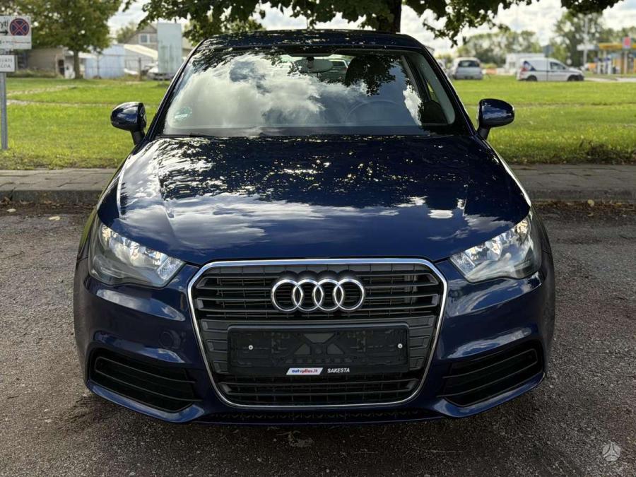 Blue Audi A1 2011 in Kretinga, with an engine capacity of 1.60 L and mileage of 234 thousand km for 4350 €, photo 1 on AUTOMOTO.COM.LV