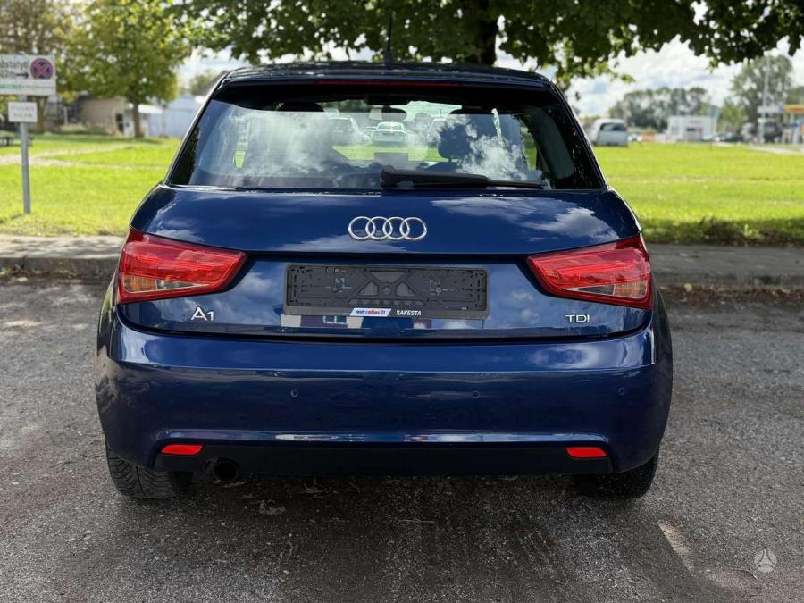 Blue Audi A1 2011 in Kretinga, with an engine capacity of 1.60 L and mileage of 234 thousand km for 4350 €, photo 7 on AUTOMOTO.COM.LV