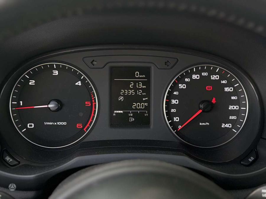 Blue Audi A1 2011 in Kretinga, with an engine capacity of 1.60 L and mileage of 234 thousand km for 4350 €, photo 13 on AUTOMOTO.COM.LV