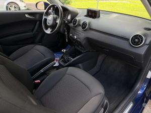 Blue Audi A1 2011 in Kretinga, with an engine capacity of 1.60 L and mileage of 234 thousand km for 4350 €, photo 16 on AUTOMOTO.COM.LV