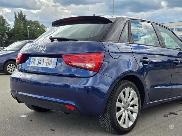 Zils Audi A1 2013 Tauragė, ar dzinēja tilpumu 1.60 L un nobraukumu 214 tūkst. km par 5200 €, foto 7 vietnē AUTOMOTO.COM.LV