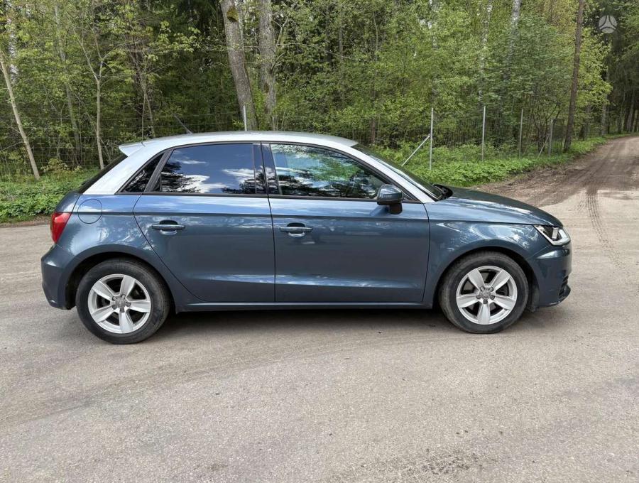 Zils Audi A1 2015 Tauragė, ar dzinēja tilpumu 1.60 L un nobraukumu 209 tūkst. km par 6400 €, foto 3 vietnē AUTOMOTO.COM.LV
