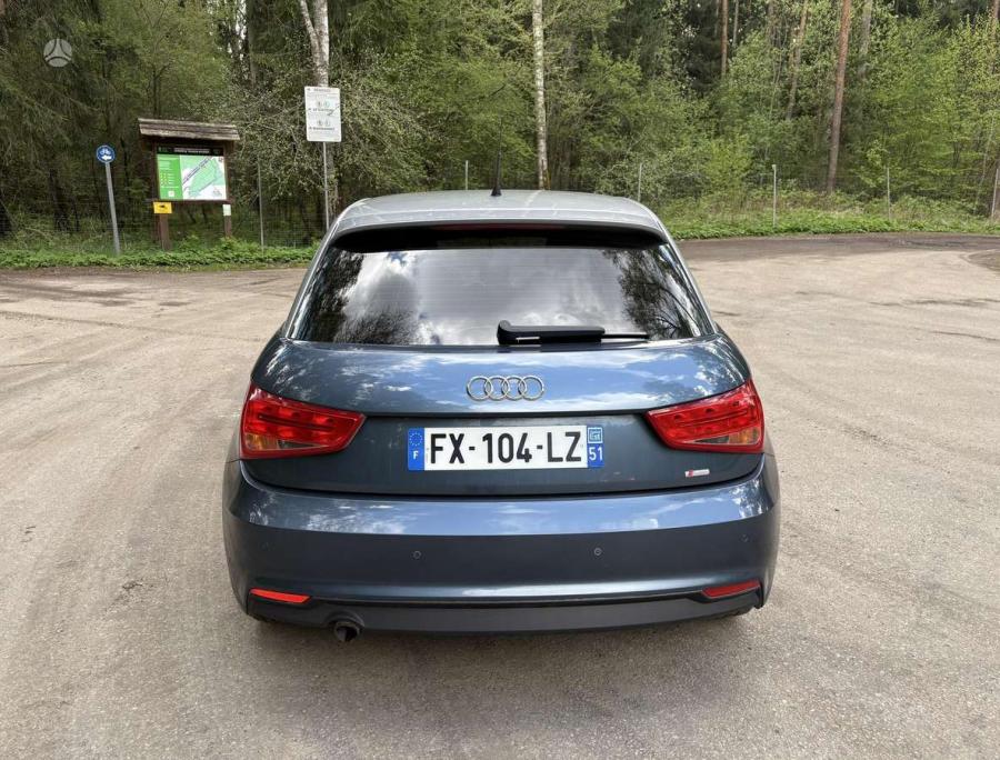 Zils Audi A1 2015 Tauragė, ar dzinēja tilpumu 1.60 L un nobraukumu 209 tūkst. km par 6400 €, foto 5 vietnē AUTOMOTO.COM.LV