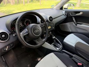 Brown Audi A1 2010 in Utena, with an engine capacity of 1.40 L and mileage of 266 thousand km for 4950 €, photo 7 on AUTOMOTO.COM.LV