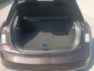 Brūns Audi A1 2011 Utena, ar dzinēja tilpumu 1.39 L un nobraukumu 245 tūkst. km par 5990 €, foto 16 vietnē AUTOMOTO.COM.LV