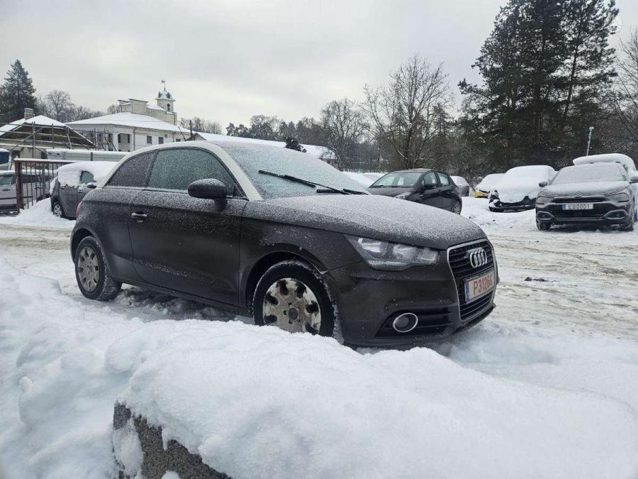 Brūns Audi A1 2012 Viļņa, ar dzinēja tilpumu 1.60 L un nobraukumu 250 tūkst. km par 4500 €, foto 2 vietnē AUTOMOTO.COM.LV