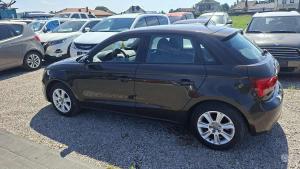 Brown Audi A1 2012 in Kaunas, with an engine capacity of 1.20 L and mileage of 160 thousand km for 5650 €, photo 12 on AUTOMOTO.COM.LV