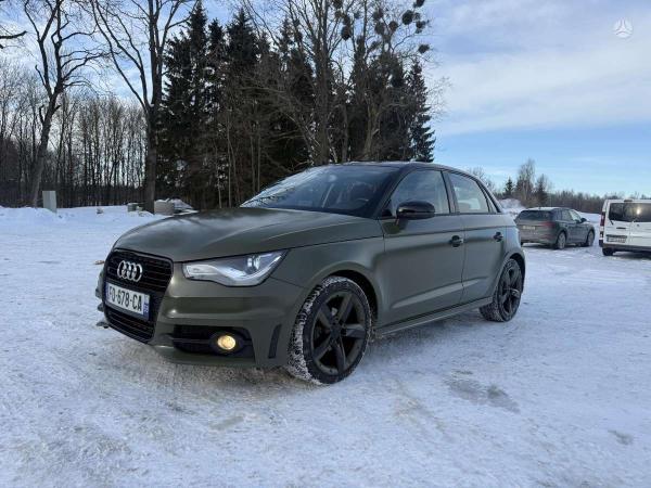 Zaļš Audi A1 2014 Kauņa, ar dzinēja tilpumu 1.60 L un nobraukumu 252 tūkst. km par 4790 €, foto 1 vietnē AUTOMOTO.COM.LV