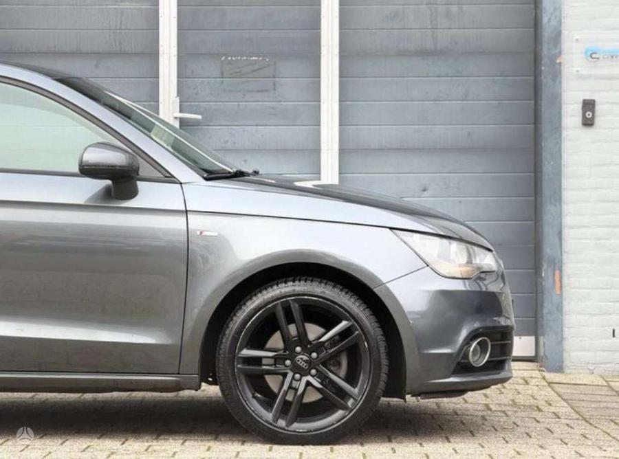 Grey Audi A1 2011 in Vilnius, with an engine capacity of 1.39 L and mileage of 160 thousand km for 5600 €, photo 10 on AUTOMOTO.COM.LV