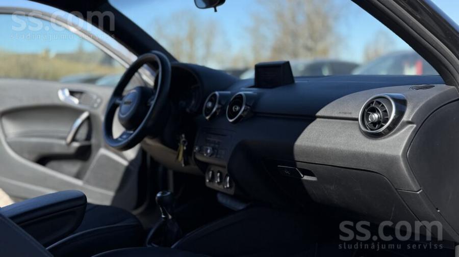 Pelēks Audi A1 2011 Jelgava, ar dzinēja tilpumu 1.40 L un nobraukumu 209 tūkst. km par 5990 €, foto 9 vietnē AUTOMOTO.COM.LV
