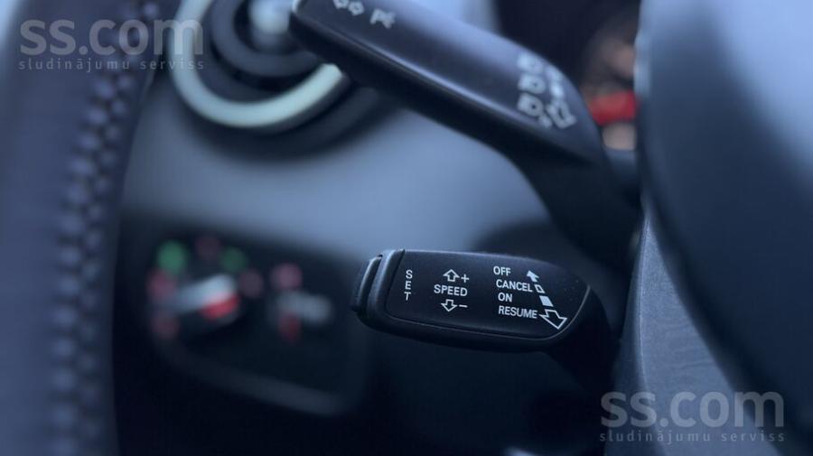 Pelēks Audi A1 2011 Jelgava, ar dzinēja tilpumu 1.40 L un nobraukumu 209 tūkst. km par 5990 €, foto 19 vietnē AUTOMOTO.COM.LV
