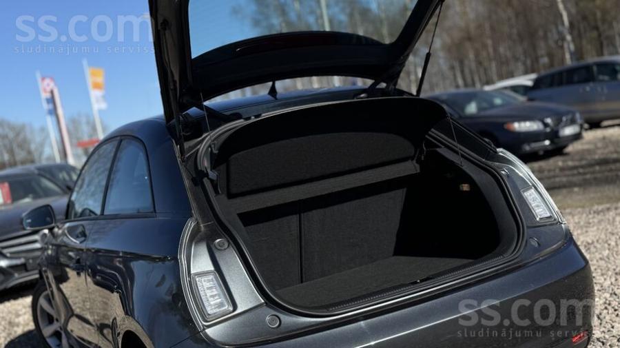 Pelēks Audi A1 2011 Jelgava, ar dzinēja tilpumu 1.40 L un nobraukumu 209 tūkst. km par 5990 €, foto 24 vietnē AUTOMOTO.COM.LV