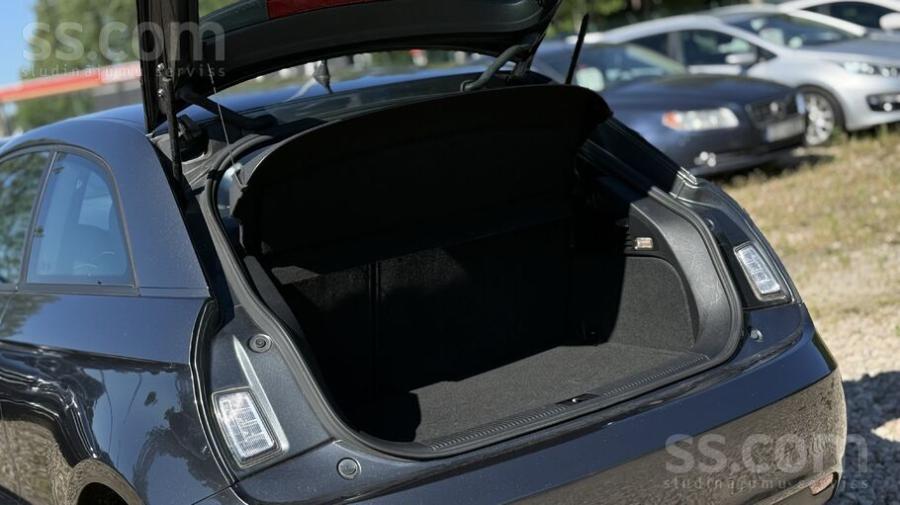 Pelēks Audi A1 2011 Jelgava, ar dzinēja tilpumu 1.40 L un nobraukumu 209 tūkst. km par 5590 €, foto 27 vietnē AUTOMOTO.COM.LV