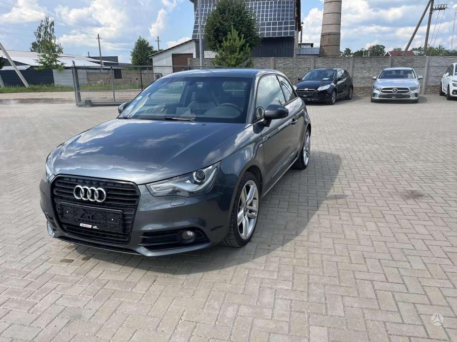 Grey Audi A1 2011 in Taurage, with an engine capacity of 1.60 L and mileage of 273 thousand km for 3100 €, photo 12 on AUTOMOTO.COM.LV