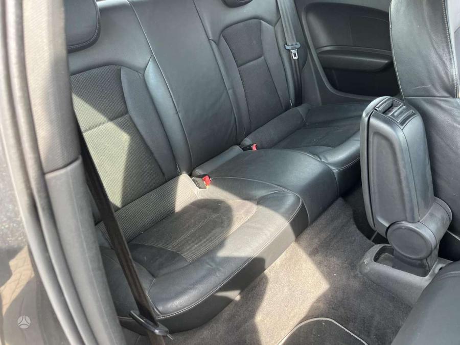 Grey Audi A1 2011 in Taurage, with an engine capacity of 1.60 L and mileage of 273 thousand km for 3100 €, photo 21 on AUTOMOTO.COM.LV