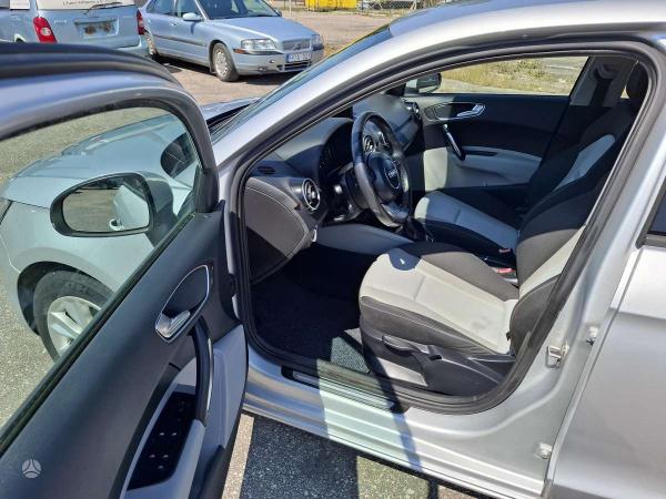 Grey Audi A1 2012 in Plunge, with an engine capacity of 1.60 L and mileage of 177 thousand km for 6400 €, photo 6 on AUTOMOTO.COM.LV