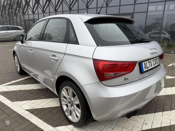 Pelēks Audi A1 2013 Viļņa, ar dzinēja tilpumu 1.97 L un nobraukumu 330 tūkst. km par 5699 €, foto 4 vietnē AUTOMOTO.COM.LV